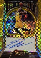 Donovan Mitchell 2019 Select #IF-DML In Flight Signatures - Gold /10 ...