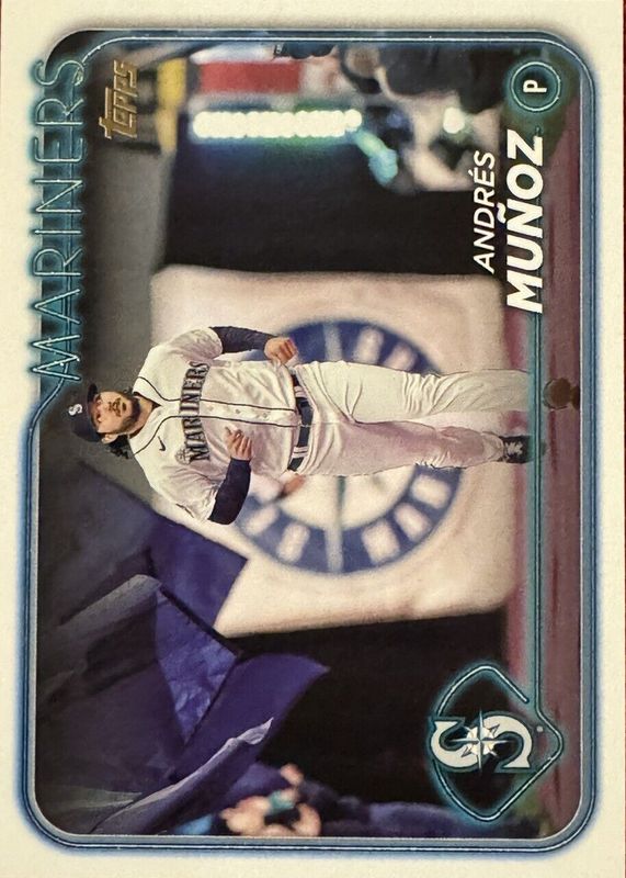 Andres Munoz 2024 Topps #488 Golden Mirror Image Variation /(SSP) Price ...