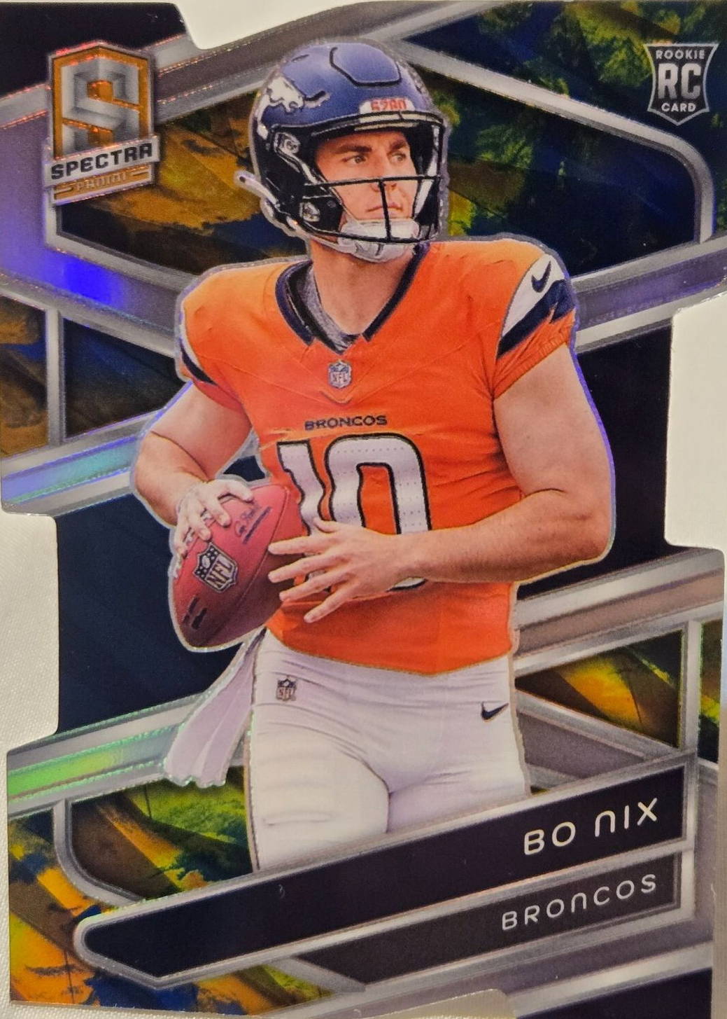 Bo Nix 2024 Spectra #6 Universal Die-Cut /10 Price Guide - Sports Card ...