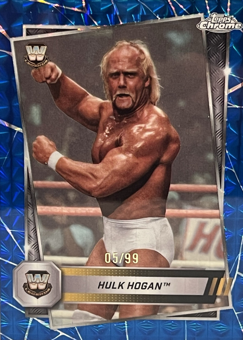 Hulk Hogan 2025 Topps Chrome WWE #12 Blue Geometric Refractor /99 Price ...