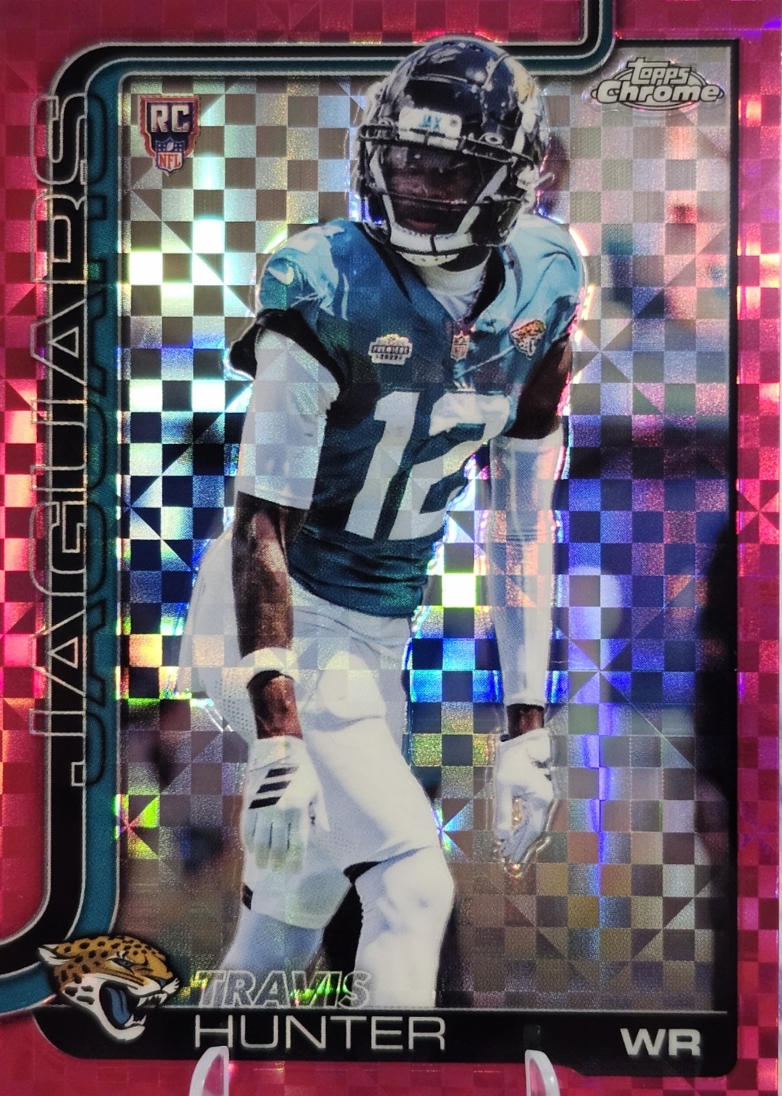 Travis Hunter 2025 Topps Chrome #332 Rookie - Hot Pink X-Fractor Price ...