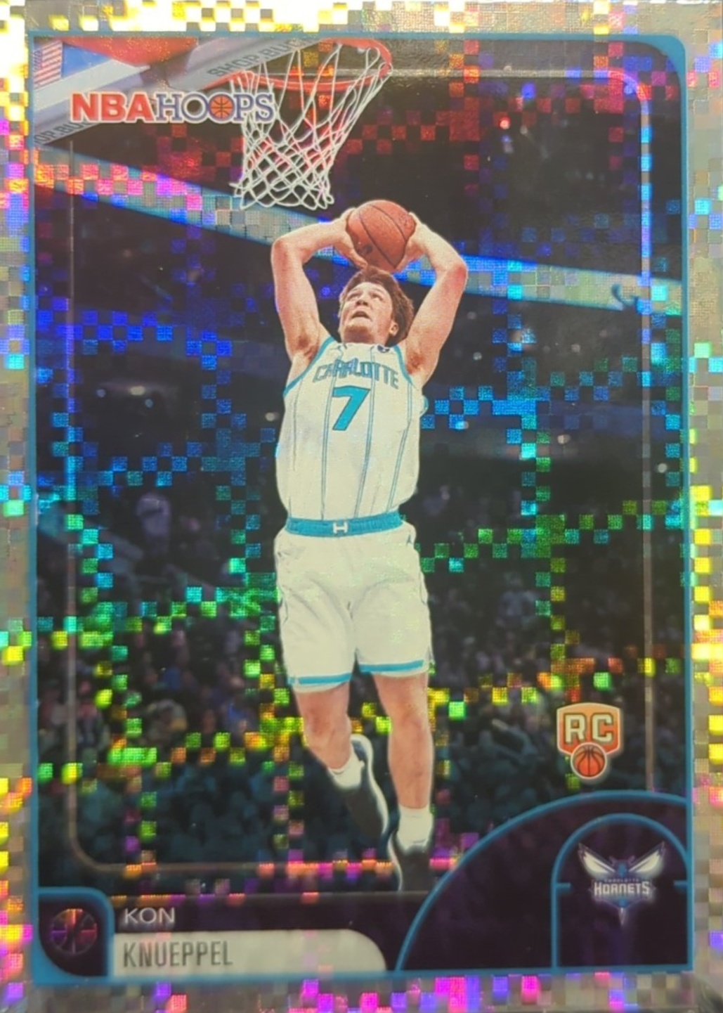 Kon Knueppel 2025 Topps Hoops #67 Pixel Burst Price Guide - Sports Card ...