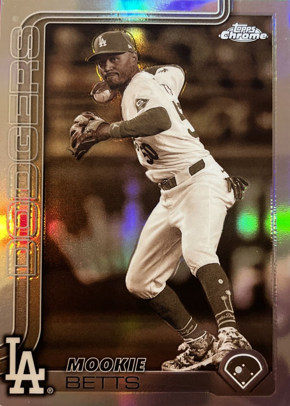 Mookie Betts 2025 Topps Chrome #50 Sepia Refractor Price Guide - Sports ...