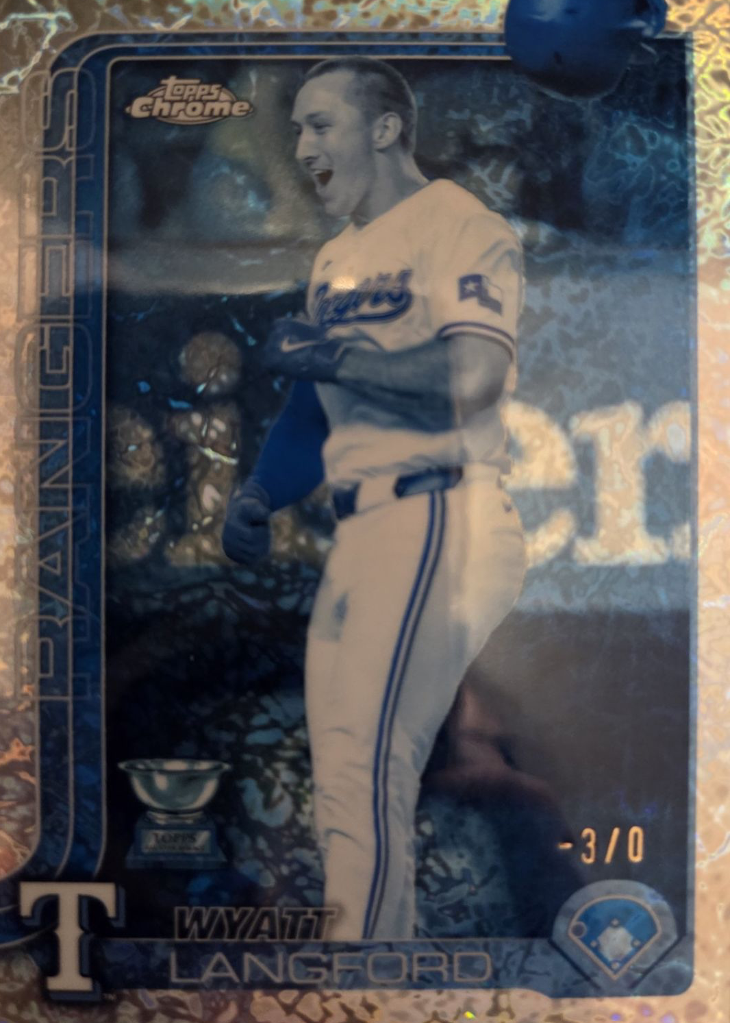 Wyatt Langford 2025 Topps Chrome #68 Frozenfractor /-5 Price Guide ...