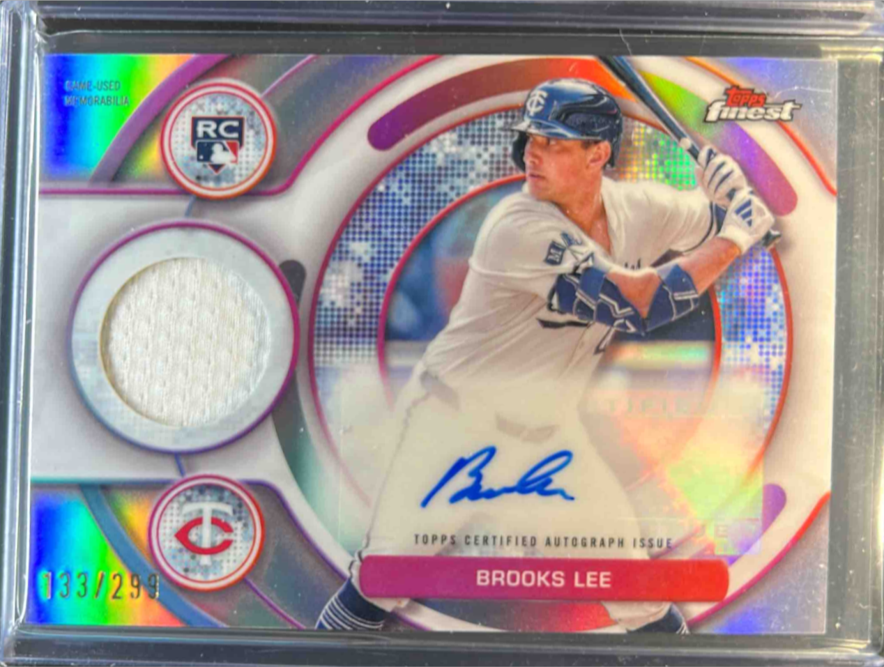 Brooks Lee 2025 Topps Finest #RAJR-BL Rookie Autographs Relic /299 ...