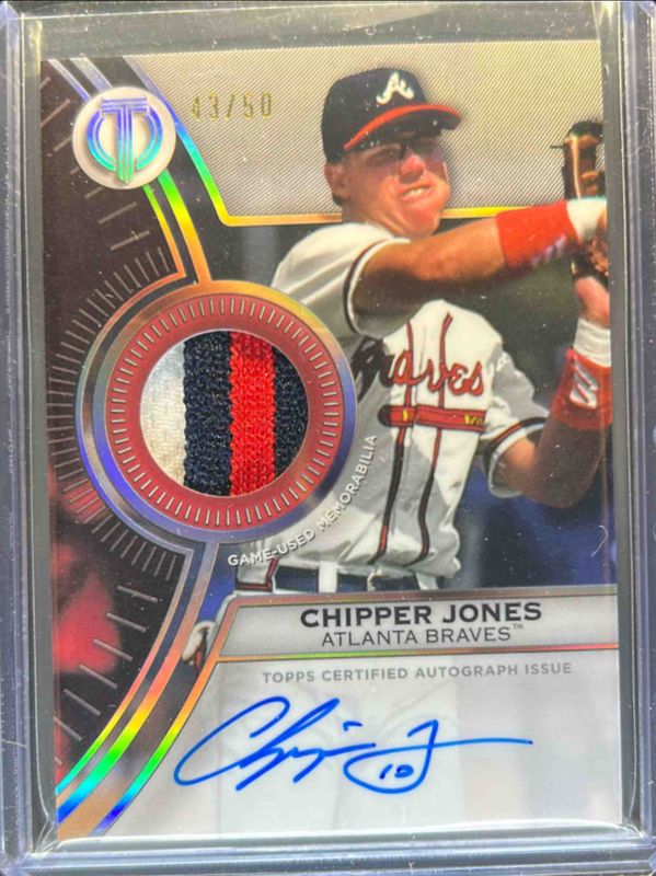 Chipper Jones 2025 Topps Tribute #TTTA-CJ Tribute To Threads Autograph ...