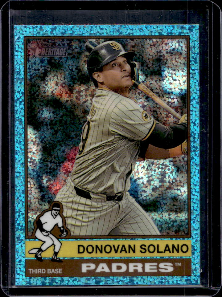 Donovan Solano 2025 Topps Heritage #269 Chrome - Light Blue Sparkle ...