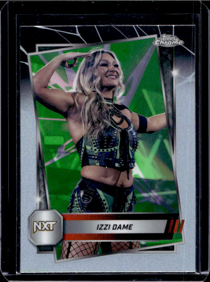 Izzi Dame 2025 Topps Chrome WWE #55 Neon Green & Black Refractor Price ...