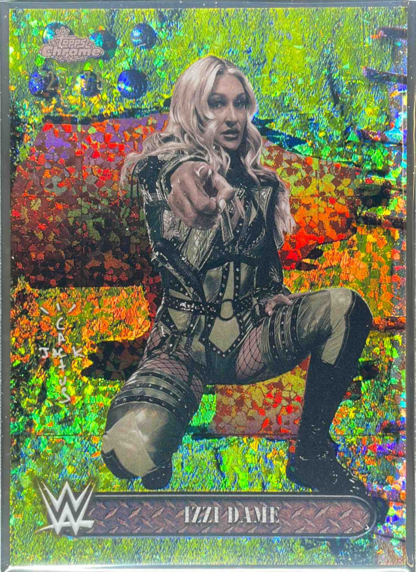 Izzi Dame 2025 Topps Chrome WWE x Cactus Jack #82 Yellow Mini Diamonds ...