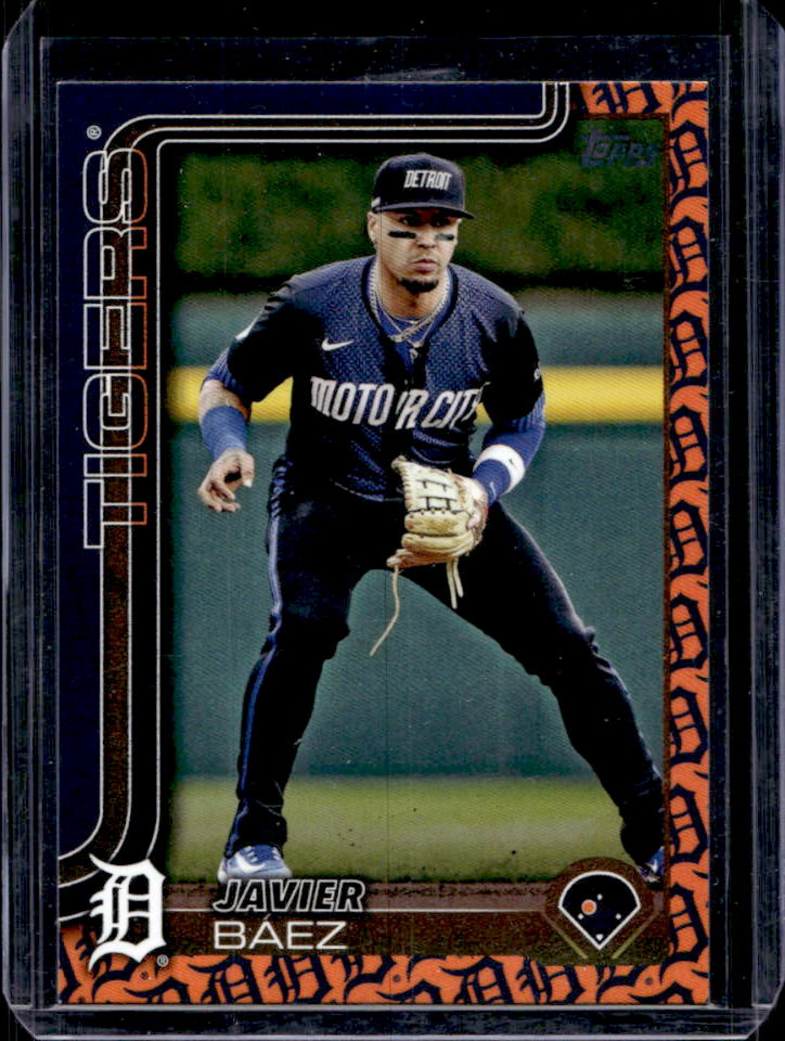 Javier Baez 2025 Topps #545 Team Color Price Guide - Sports Card Investor