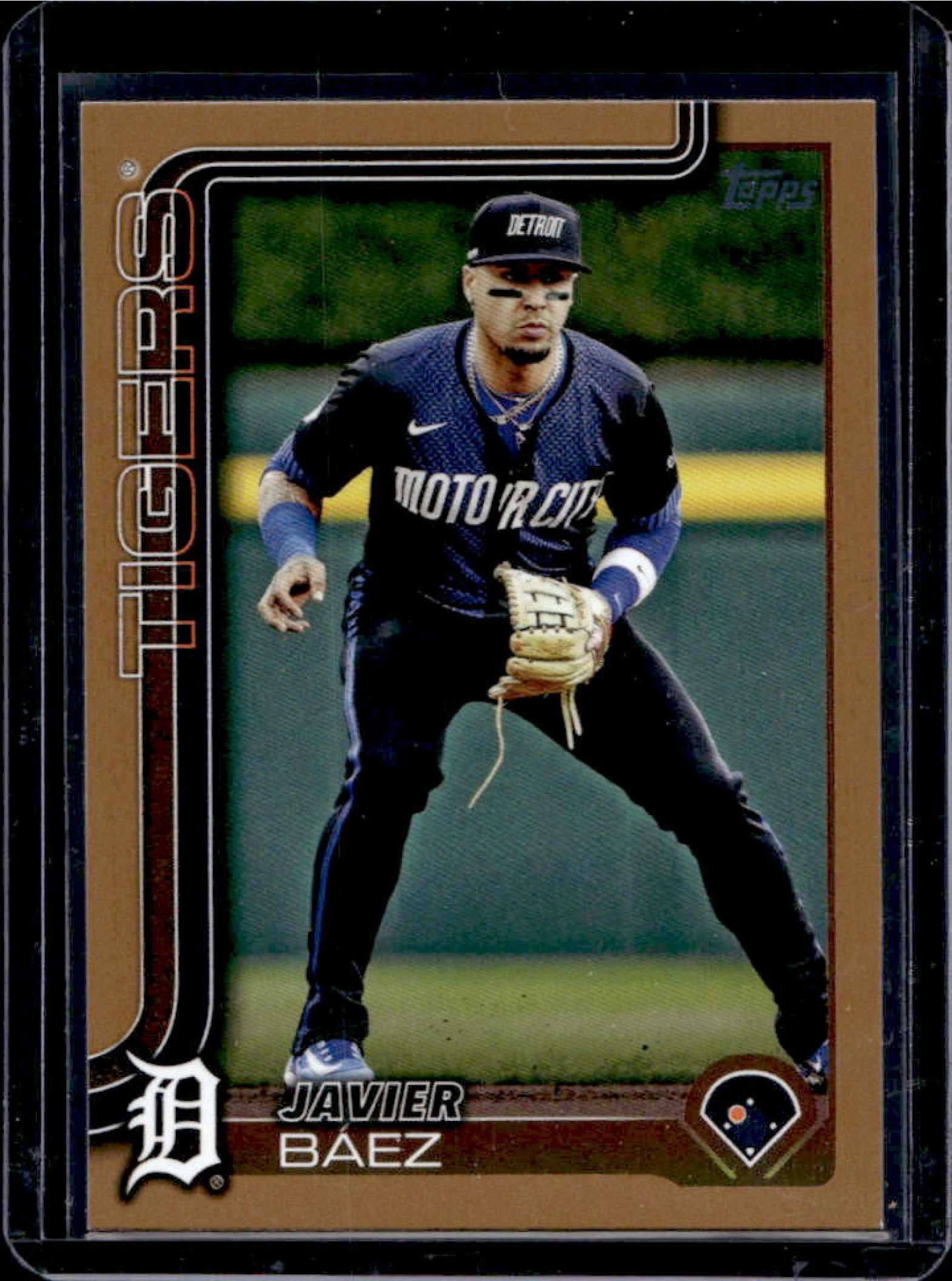 Javier Baez 2025 Topps #545 Gold /2025 Price Guide - Sports Card Investor