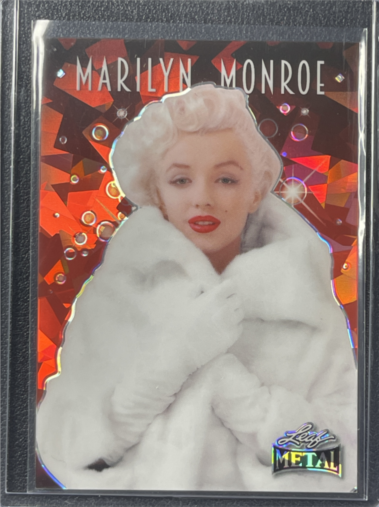 Marilyn Monroe 2024 Leaf Marilyn Monroe Icons #74 Crystal Red /4 Price ...